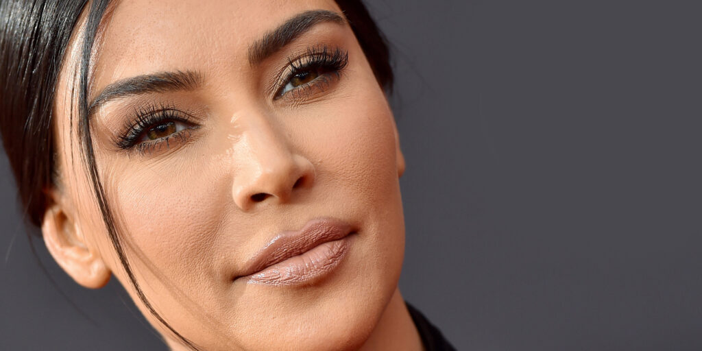 Celebrities with Microblading vs. Your No-Makeup Look